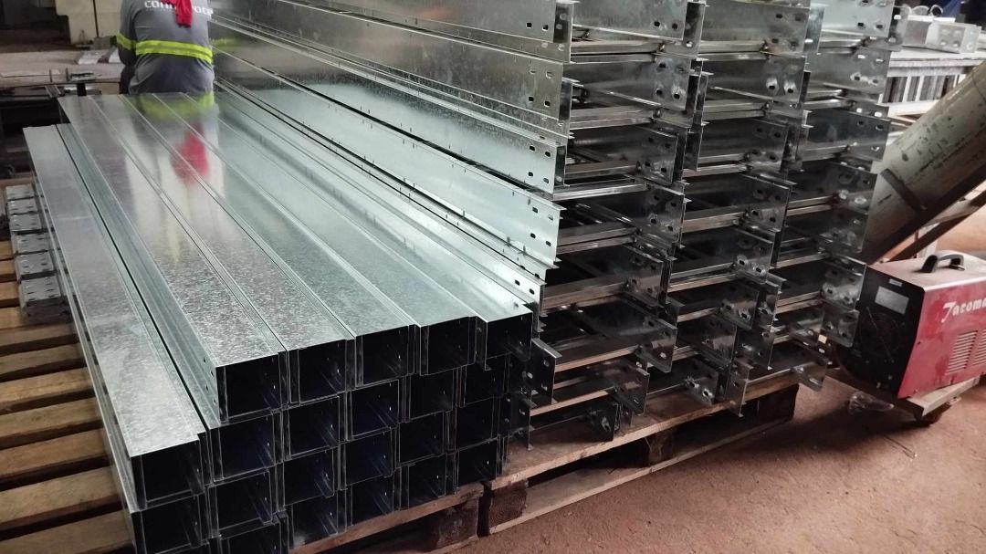 Bare GI Bare galvanized cable trays wire ducts wireways fast and ...
