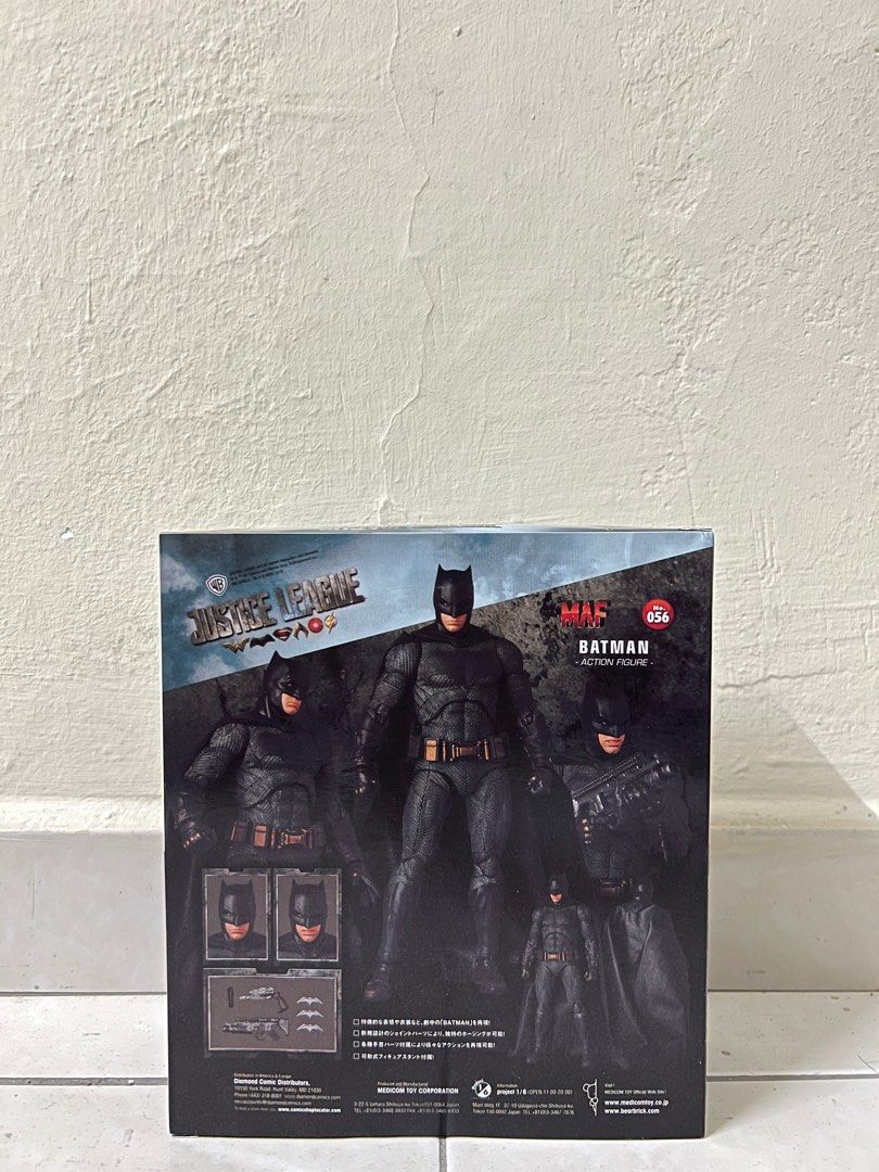 BOOTLEG MAFEX BATMAN, Hobbies & Toys, Toys & Games on Carousell