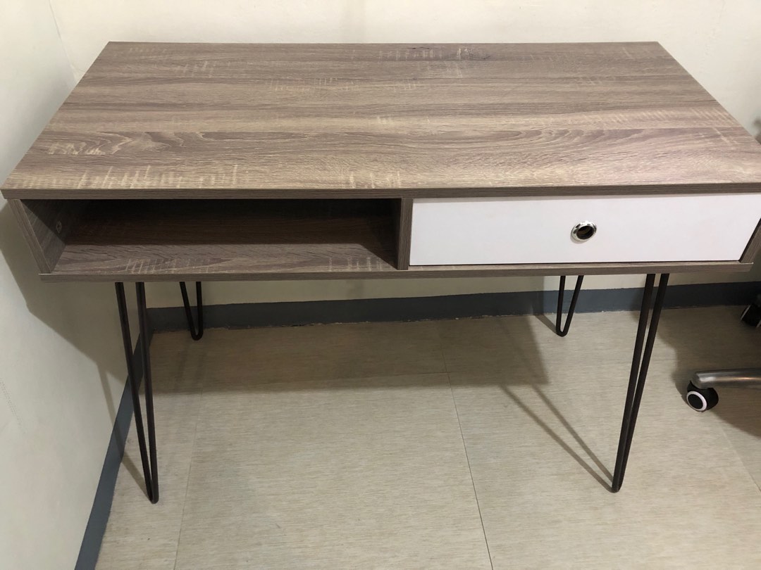 Computer/Study Table (San-Yang), Furniture & Home Living, Furniture ...