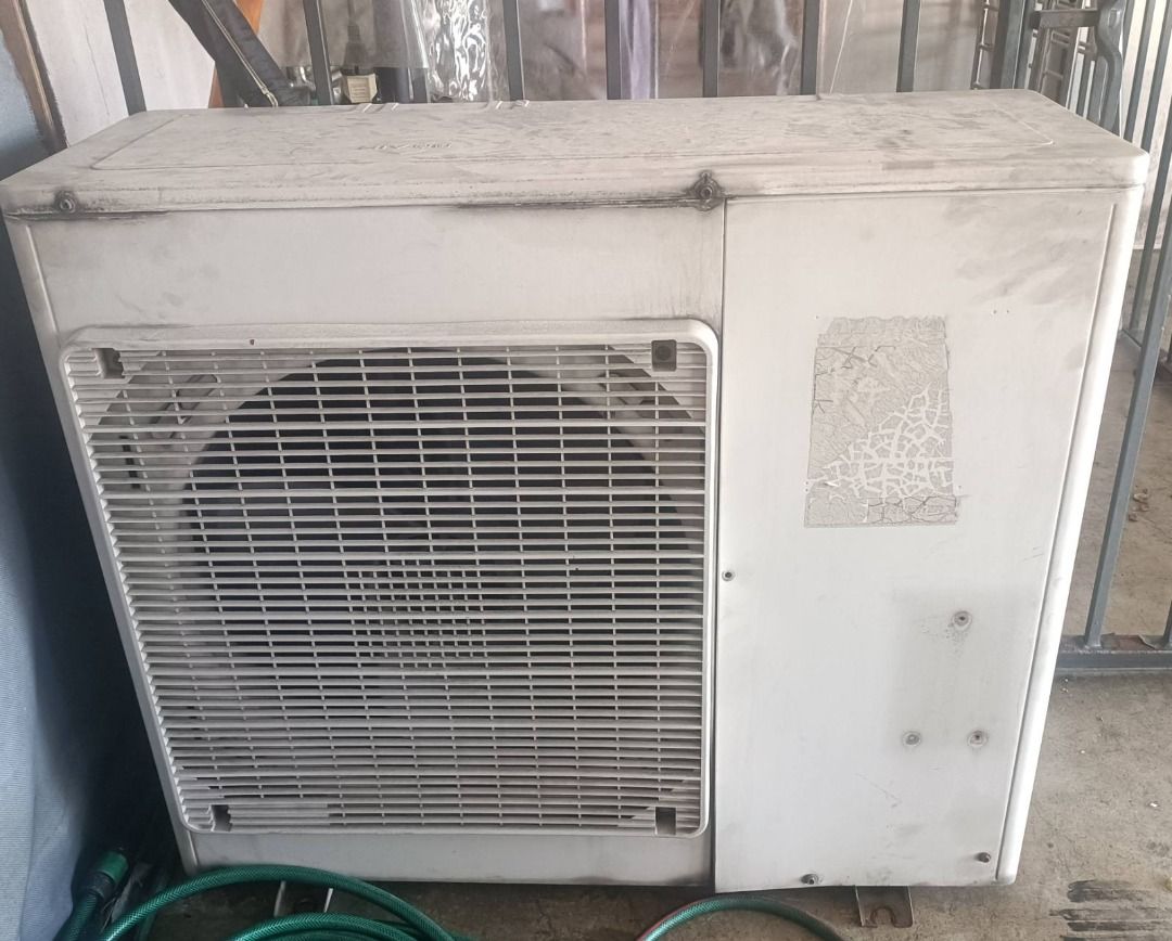 Daikin 3HP split type inverter aircon, TV & Home Appliances, Air ...