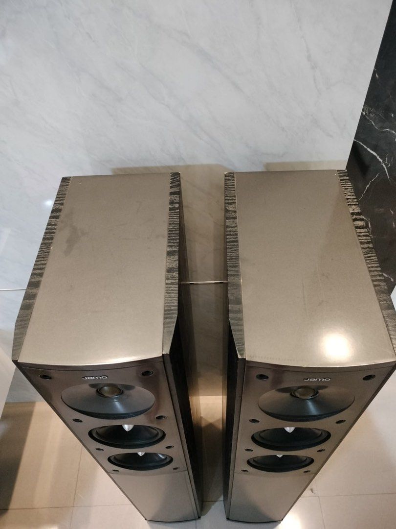 Jamo S606 floorstanding speakers, Audio, Soundbars, Speakers ...