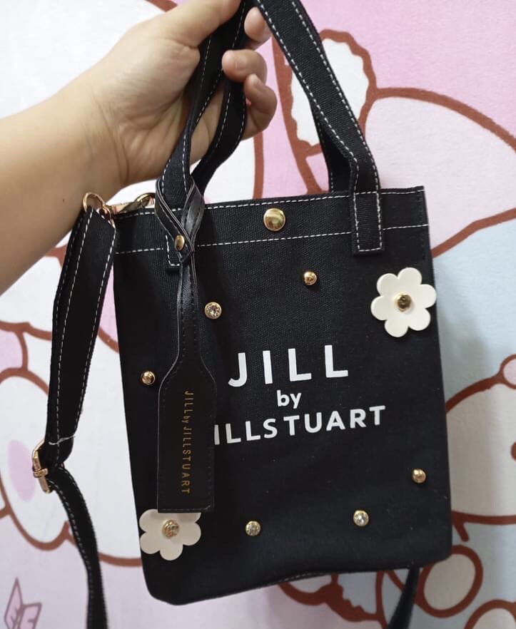 Jill Stuart 2 way bag, Women's Fashion, Bags & Wallets, Cross-body Bags on Carousell