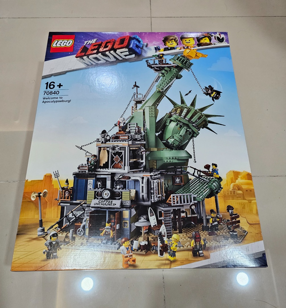 Lego The Lego Movie 2 70840 Welcome to Apocalypseburg!, Hobbies & Toys ...
