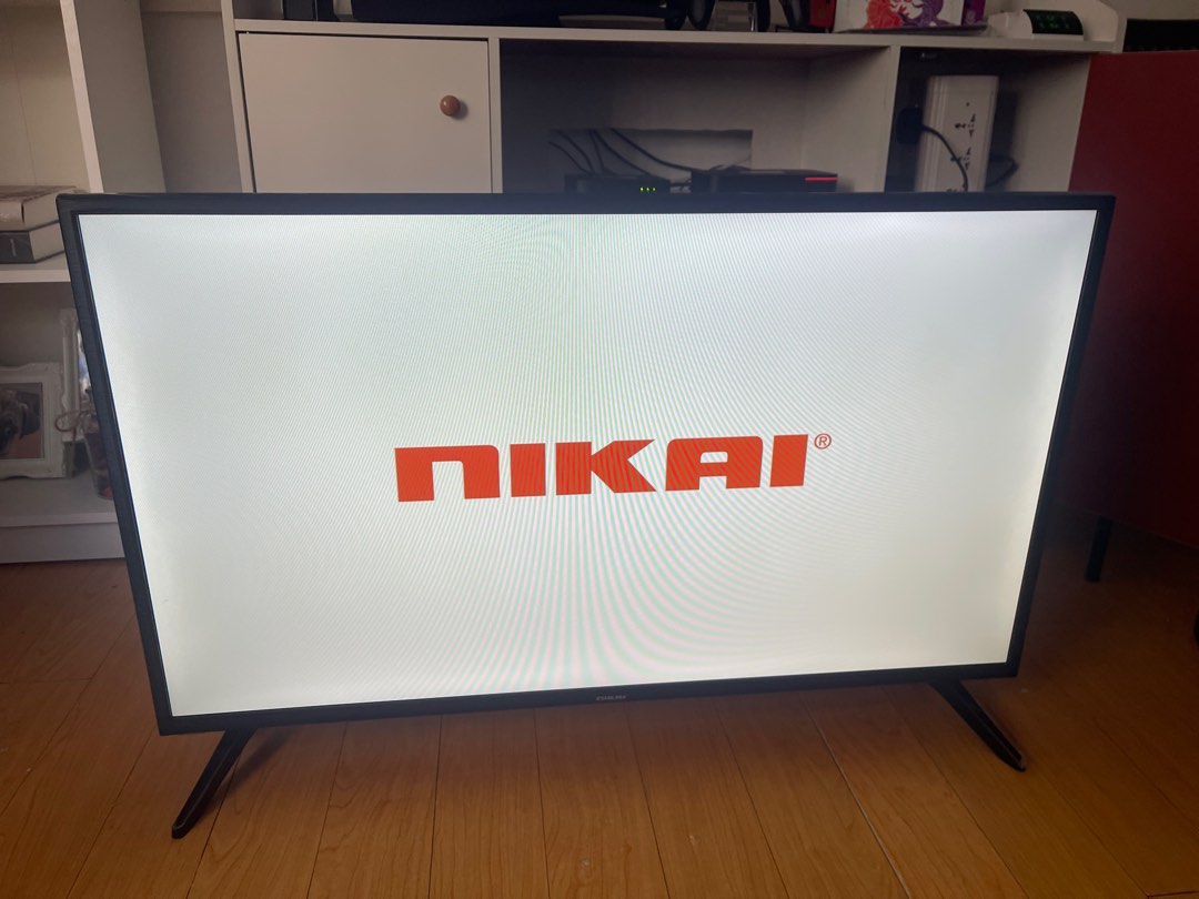 Nikai 40” LED Smart TV, Furniture & Home Living, Furniture, TV Consoles ...