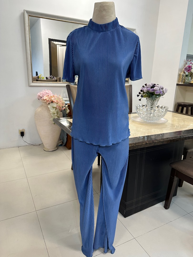 Pleated Set, Women's Fashion, Dresses & Sets, Sets or Coordinates on ...