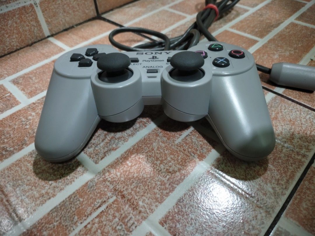 Ps1 Analog Controller Video Gaming Video Games Playstation On Carousell