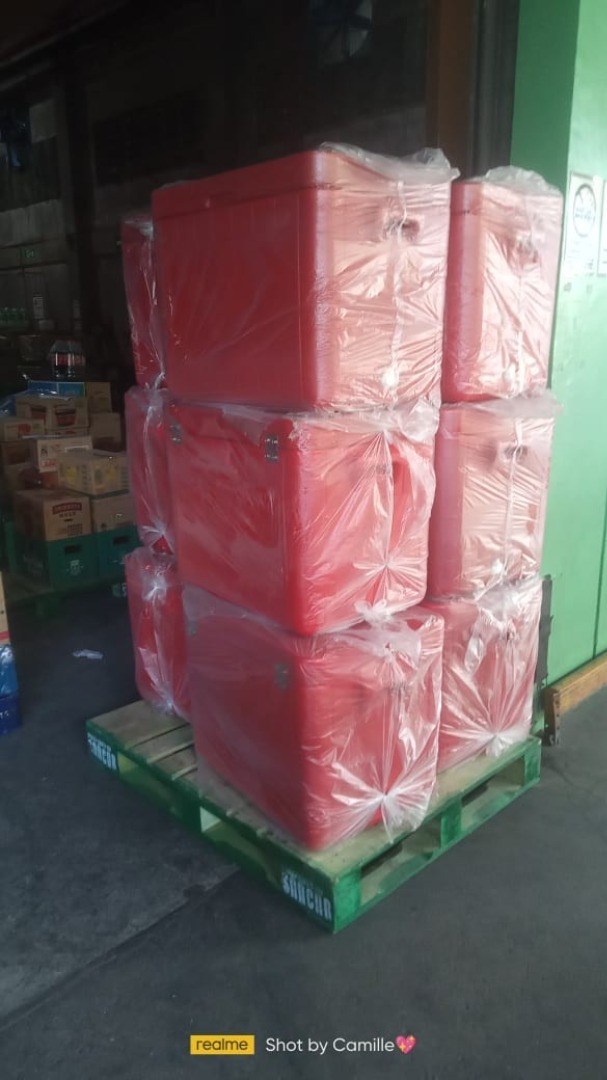 Red Cooler Box, Furniture & Home Living, Kitchenware & Tableware, Water ...