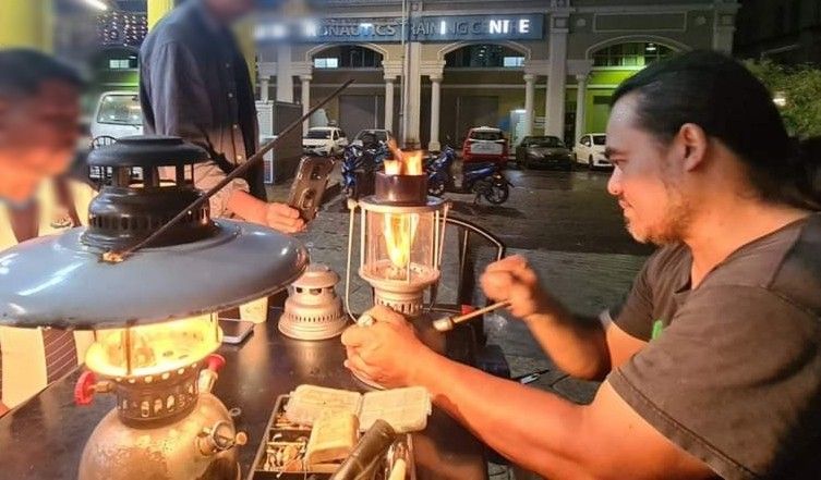 Repair Pressure Lantern Lampu Pam Antik Depan², Hobbies & Toys ...