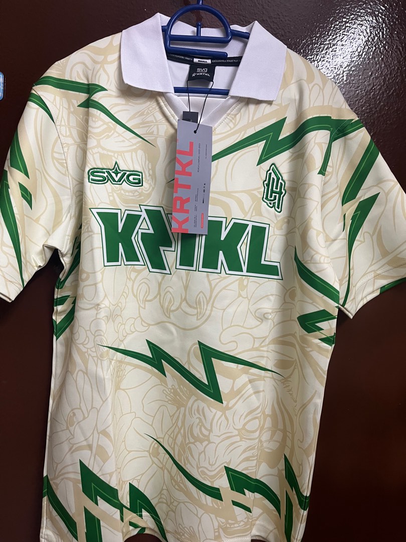 svg x krtkl, Men's Fashion, Activewear on Carousell