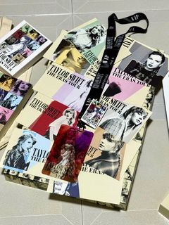 Taylor Swift Eras Tour VIP Merch (Complete set with 2024 souvenir ...