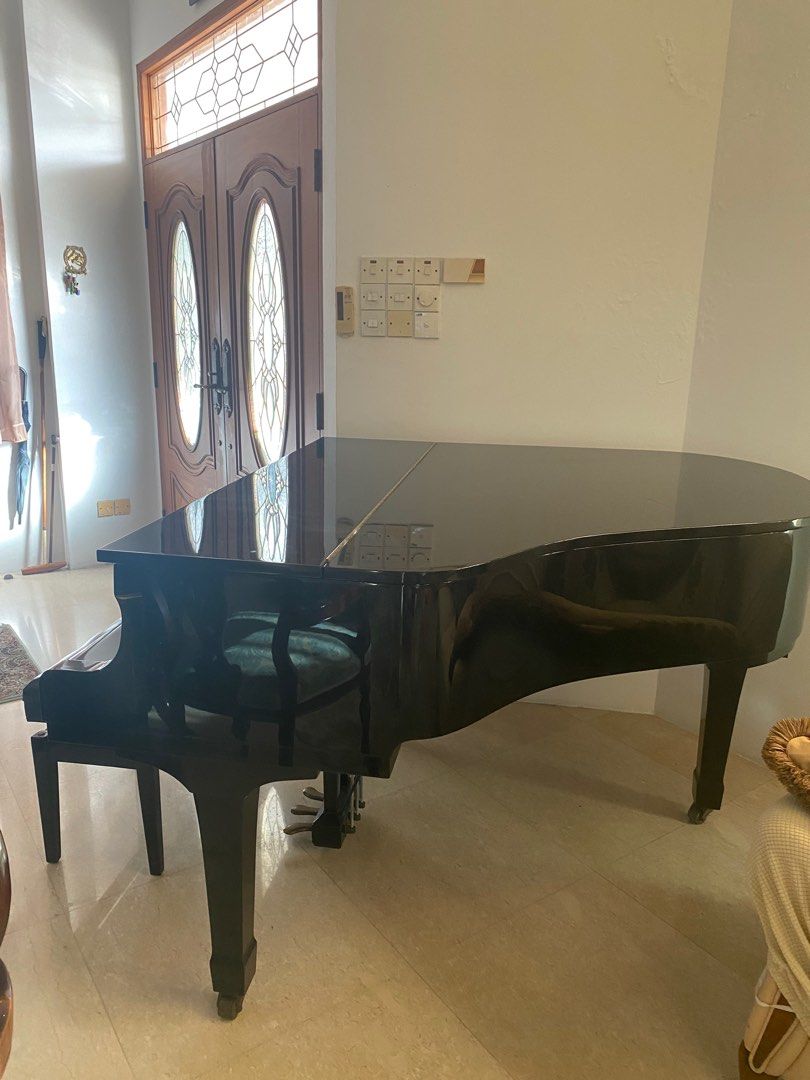 Yamaha G1 Grand Piano (Japan), Hobbies & Toys, Music & Media, Musical ...