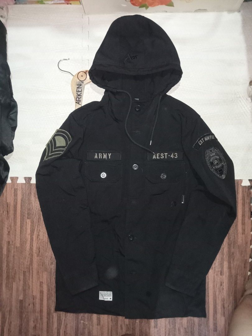 Alien Evolution Studio hooded jacket, Men's Fashion, Coats, Jackets and ...