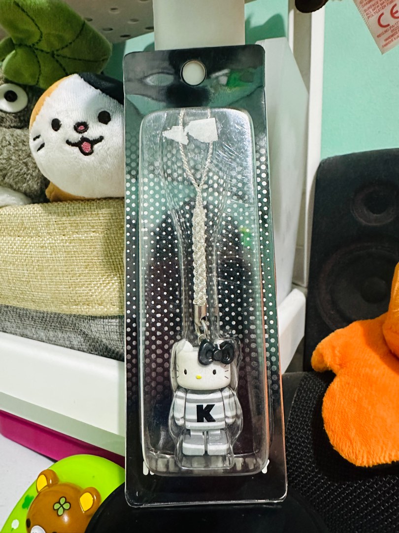 Authentic Sanrio Hello Kitty Gotochi Charm, Hobbies & Toys, Toys ...
