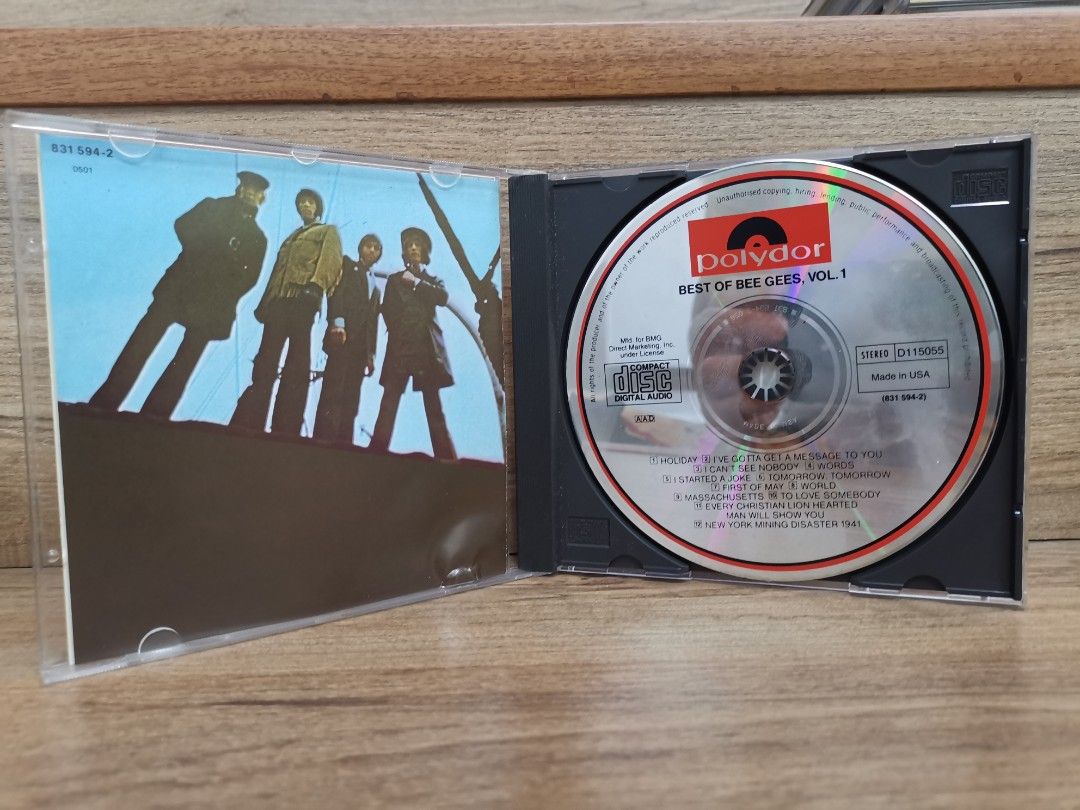 (CD) BEE GEES Best Of Bee Gees , Hobbies & Toys, Music & Media, CDs ...