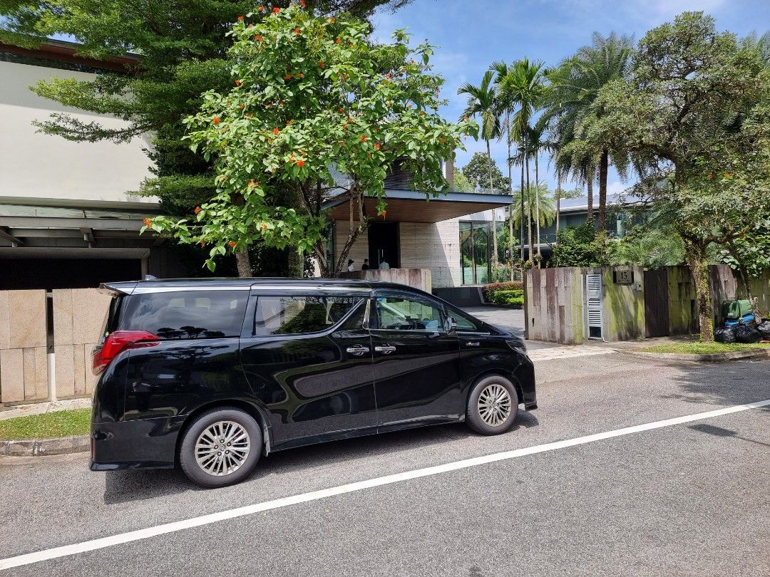 Alphard Limo Drivers with car wanted for Airport Arrival, Departure and ...