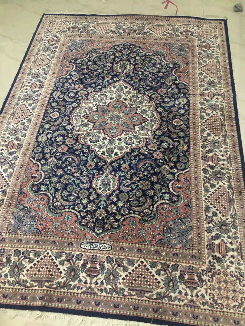 MEKAH CARPET RAYA, Furniture & Home Living, Home Decor, Carpets, Mats ...