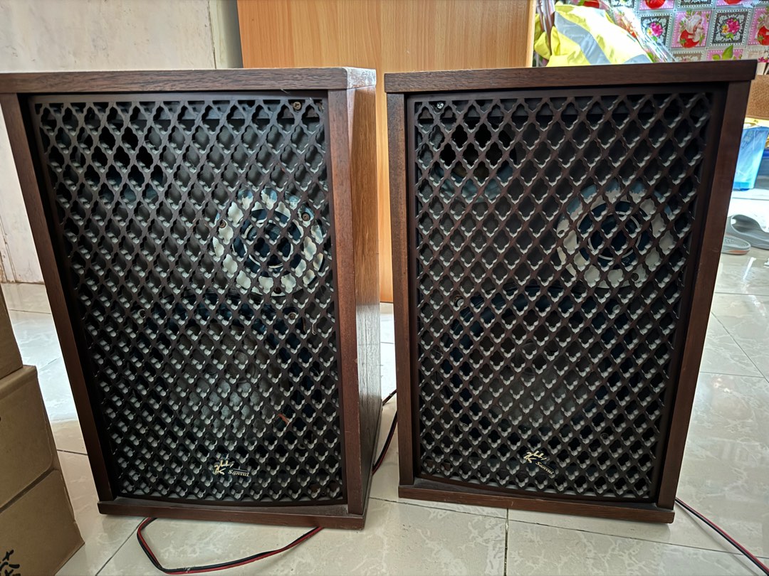 山水sansui 型號sp-35/sp-1200a 兩大兩小 , 音響器材, Soundbar、揚聲器、藍牙喇叭、耳擴 - Carousell