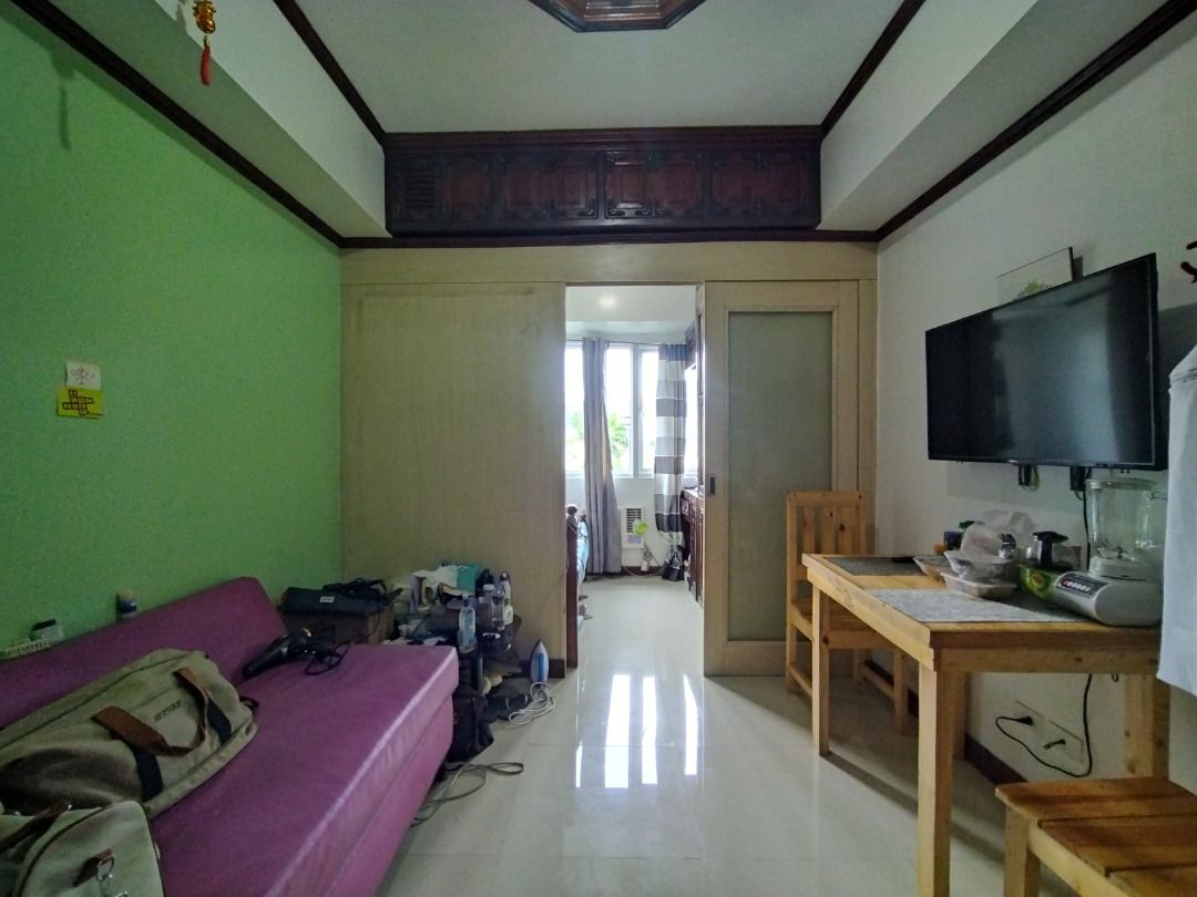 Sea Residences, 24 sqm, 1 bedroom, semi furnished, view of MOA, Php 4M ...
