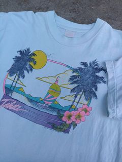 Aef Alvarez's items for sale on Carousell