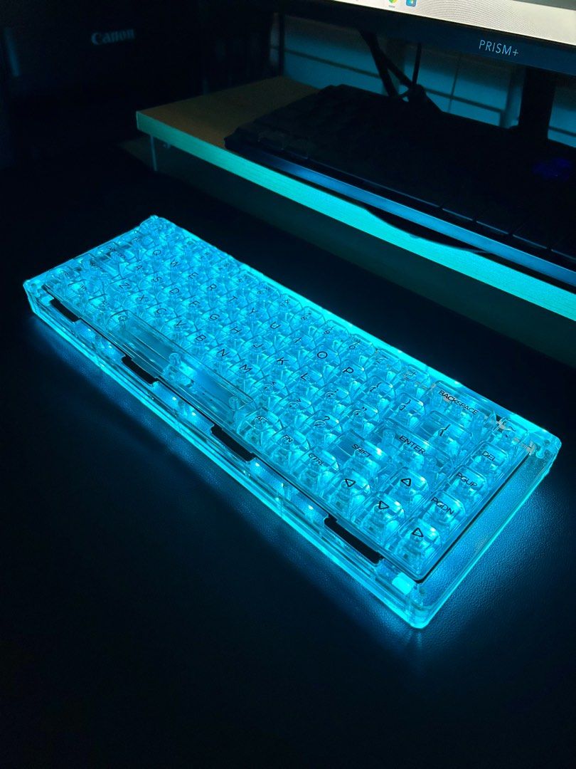 65% Fully Transparent Stacked Acrylic Custom Mechanical Keyboard ...