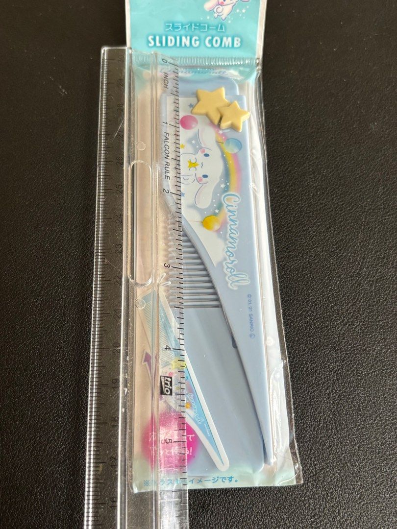 Cinnamoroll folding comb, Hobbies & Toys, Memorabilia & Collectibles ...