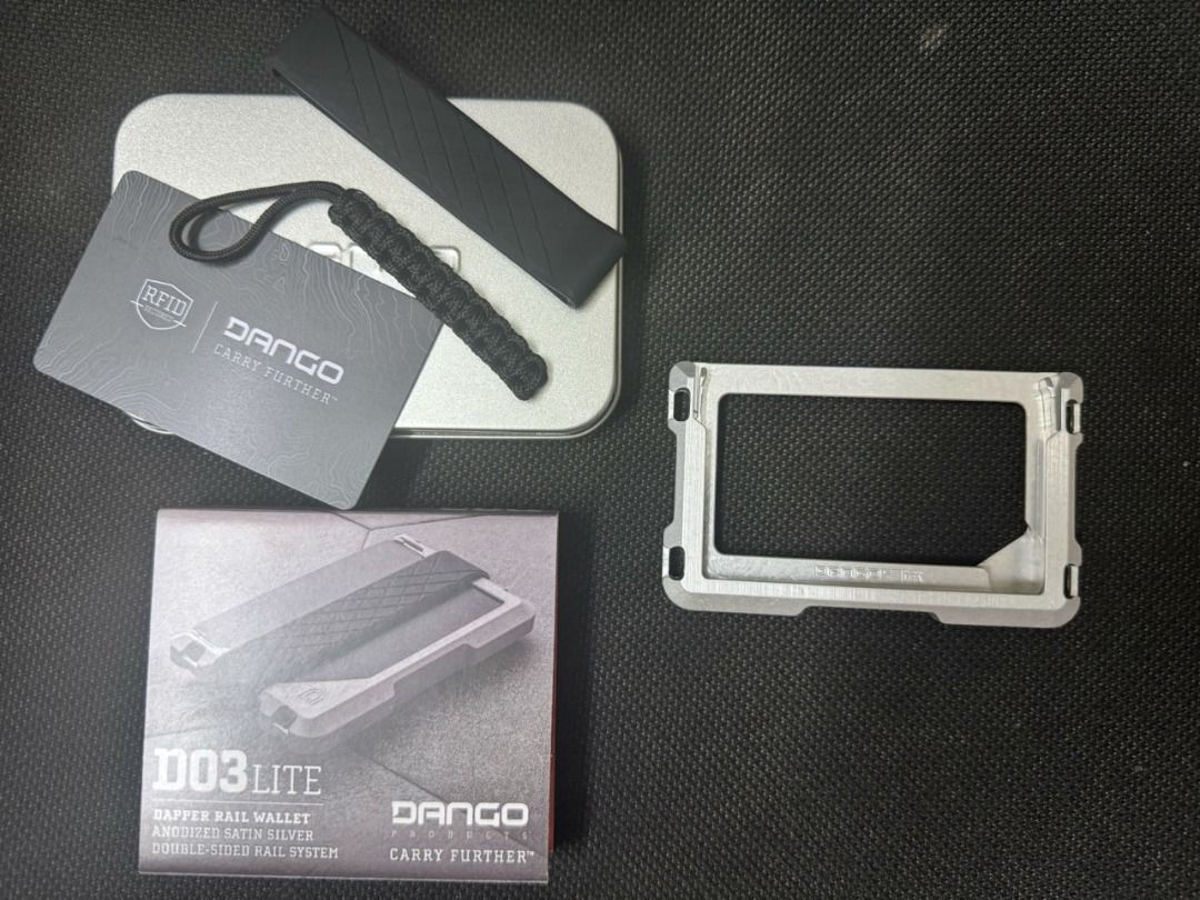 Dango - D03 Lite Dapper Rail Wallet, Men's Fashion, Watches ...