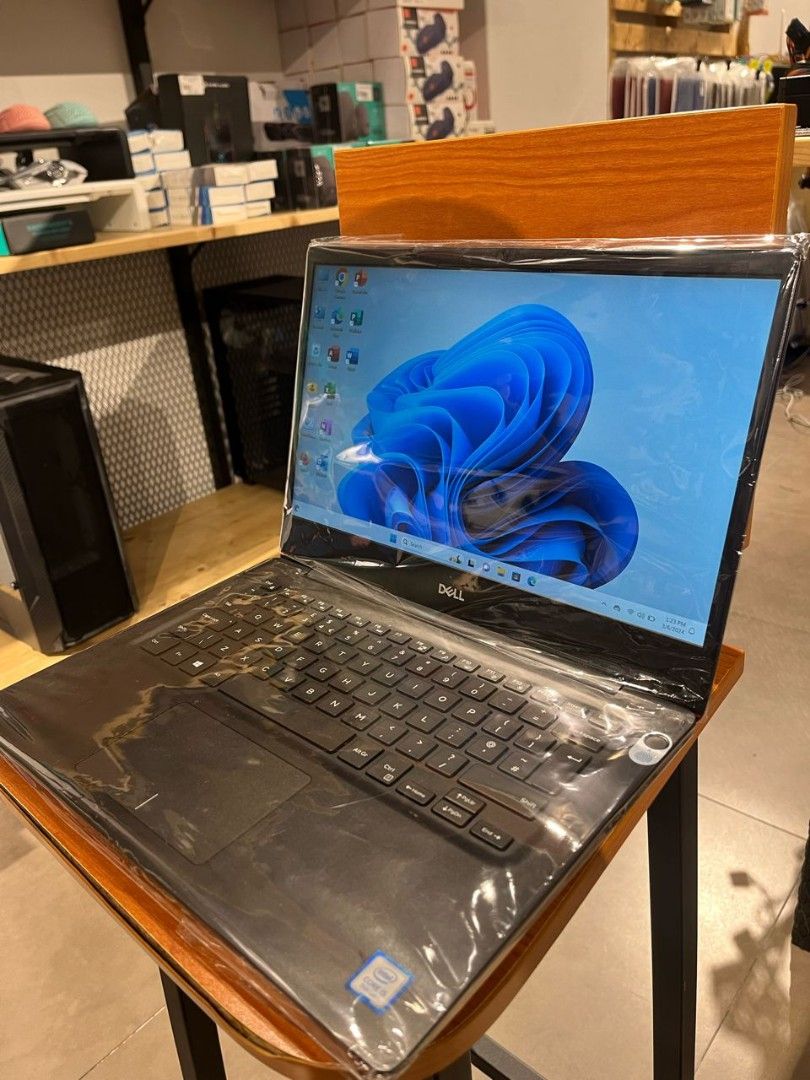 DELL VOSTRO P92G (DISPLAY UNIT) CLEAR STOCK‼️‼️, Computers & Tech ...