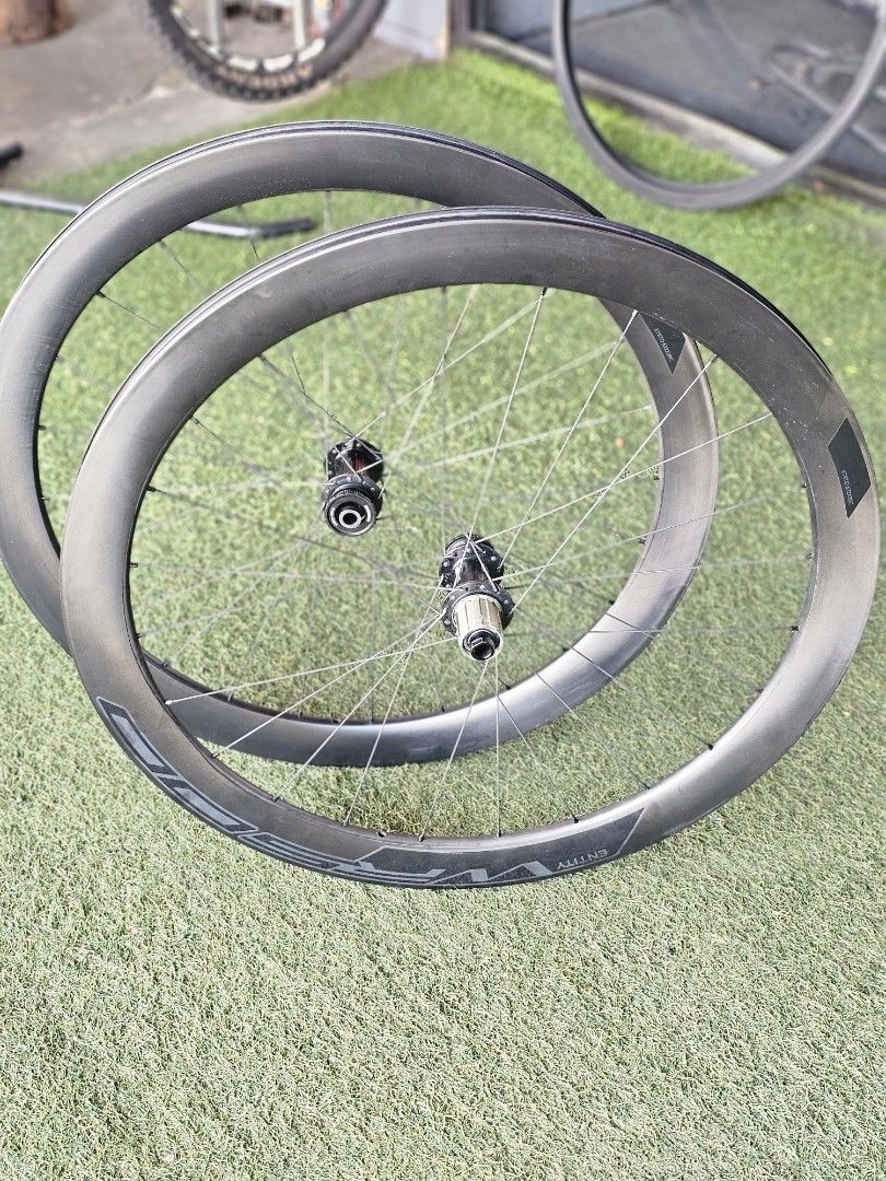 Entity Carbon WR5 50mm Disc Wheelset 1.61kg per pair, Sports Equipment ...