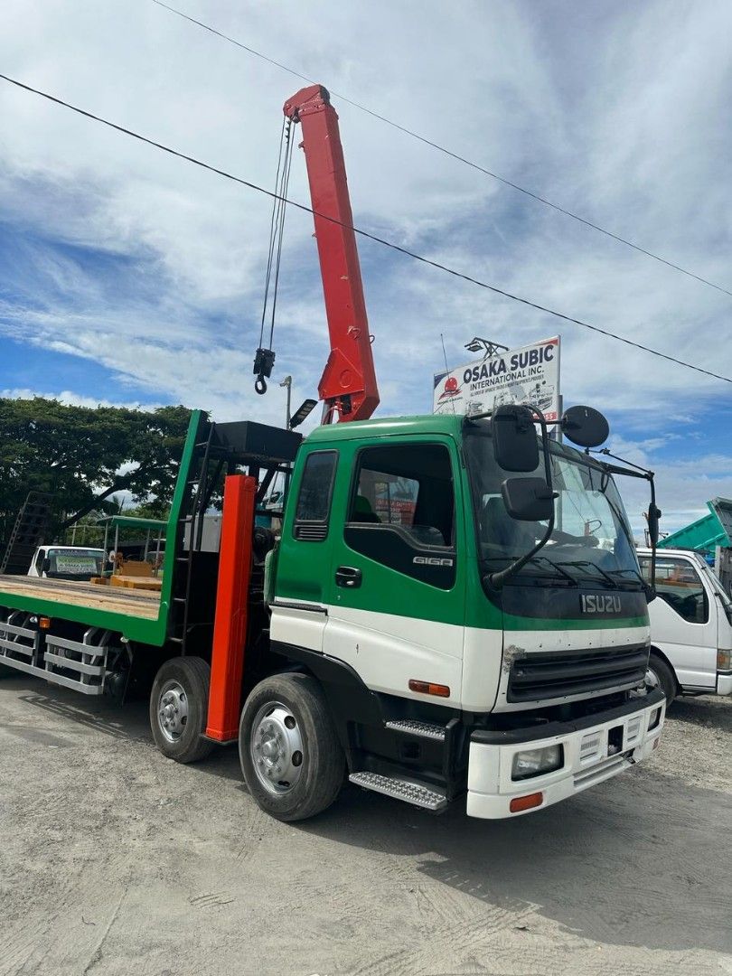 Isuzu Selfloader With boom 10pe1 Japan surplus truck on Carousell