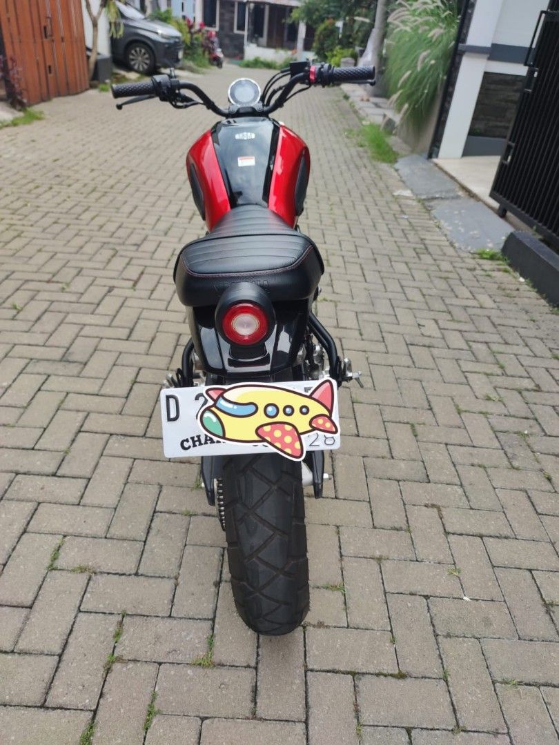 Motor xsr 155 warna merah 2023, Motor di Carousell