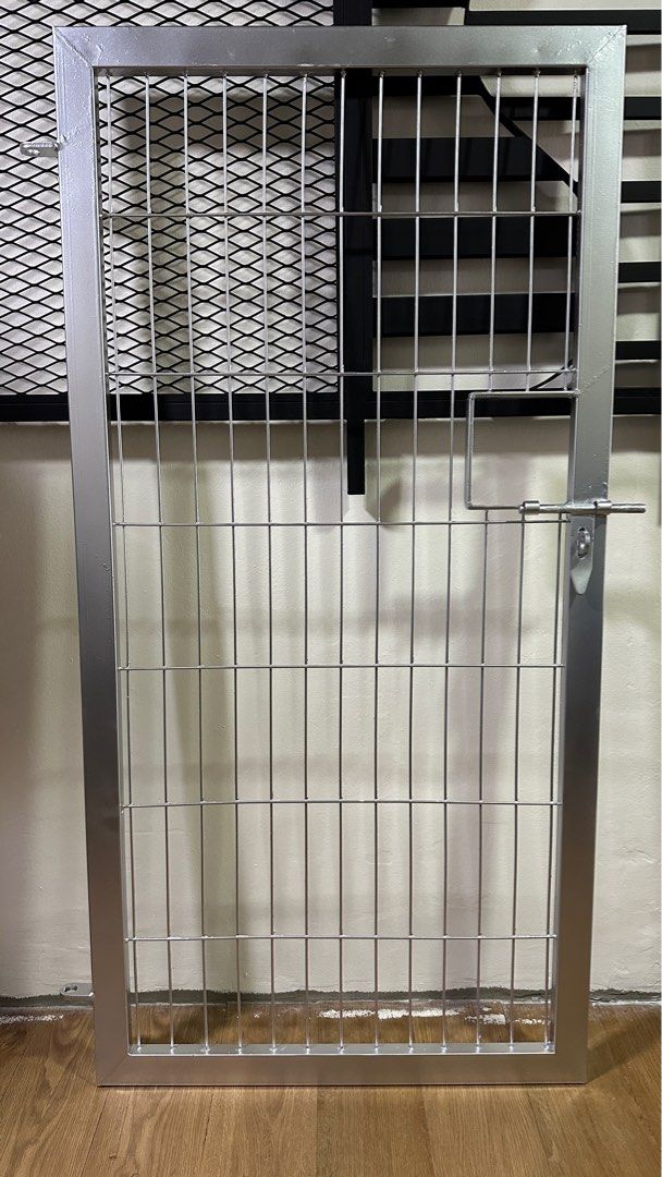 Pintu Gate Belakang, Furniture & Home Living, Security & Locks, Locks ...