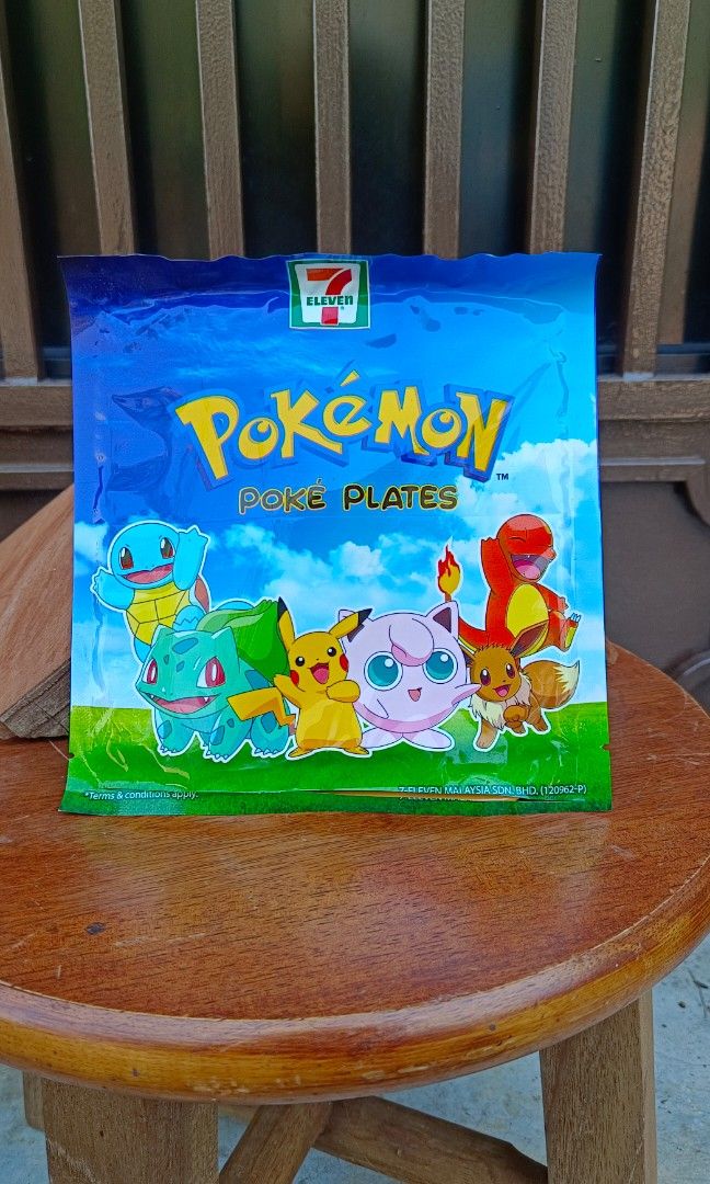 Pokemon plate PokeBall 7 eleven, Hobbies & Toys, Collectibles ...