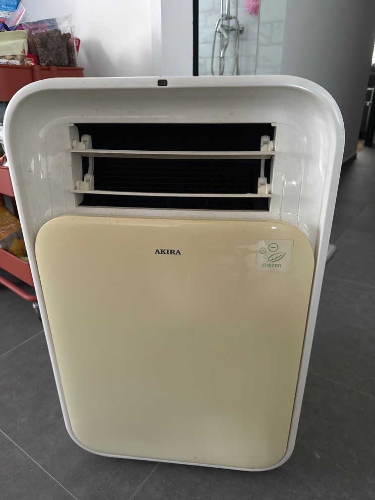 Portable aircon Akira, TV & Home Appliances, Air Conditioners & Heating ...