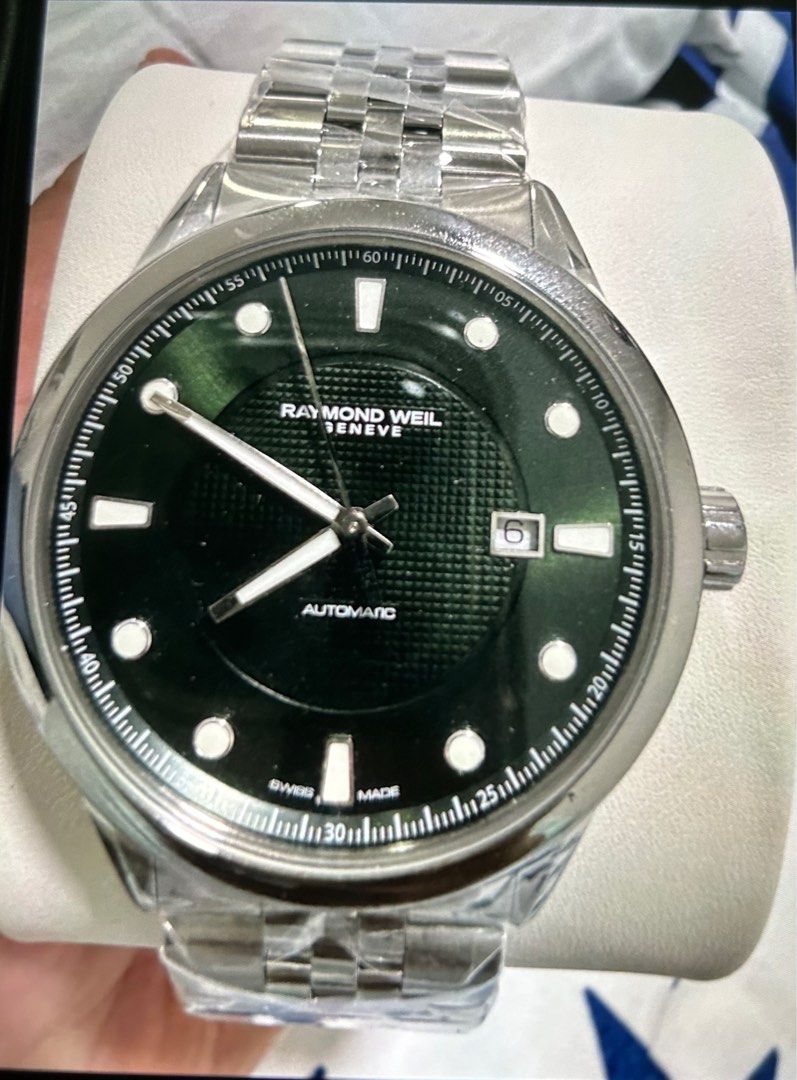 Raymond Weil green, Men's Fashion, Watches & Accessories, Watches on ...