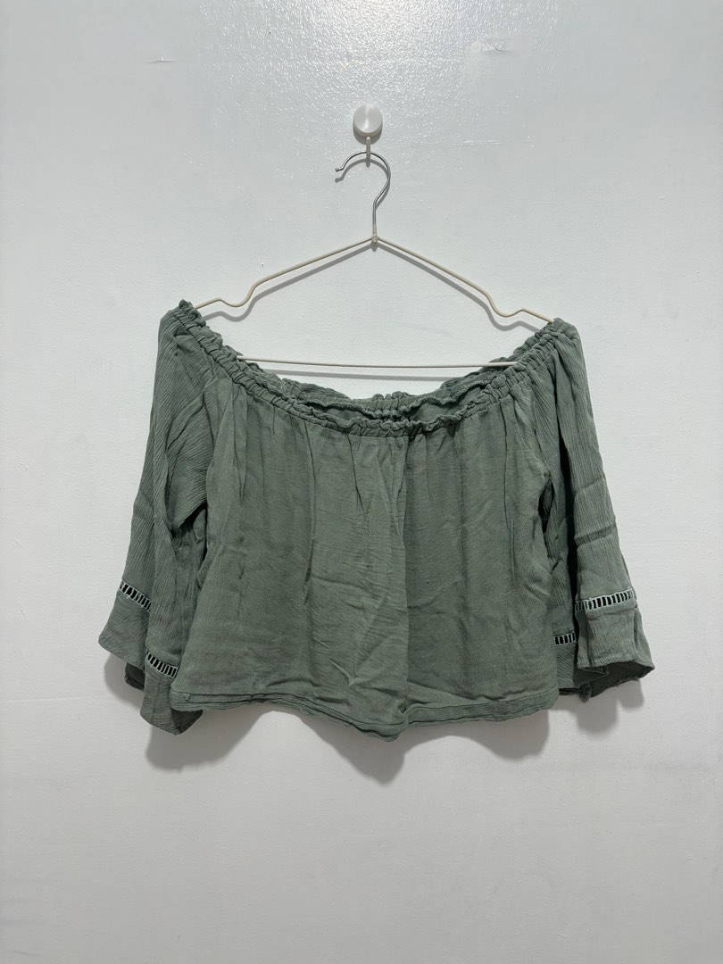 Sage Green Off Shoulder Top, Women's Fashion, Tops, Blouses on Carousell