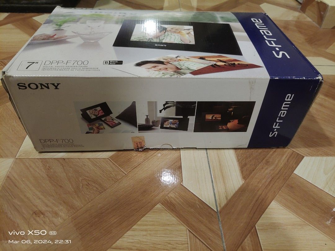 Sony digital photo printer/frame, Photography, Photography Accessories ...