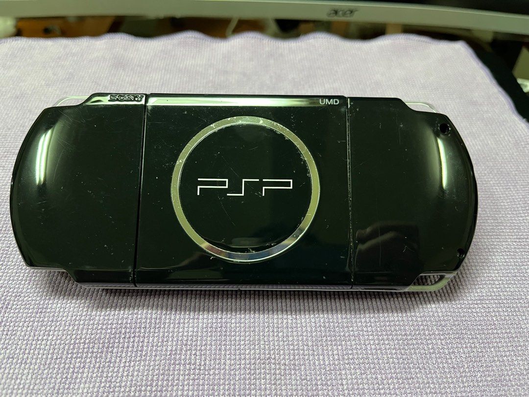 Sony PlayStation Portable PSP 3007 遊戲主機/掌機, 電玩遊戲相關, 電玩主機, PlayStation在旋轉拍賣