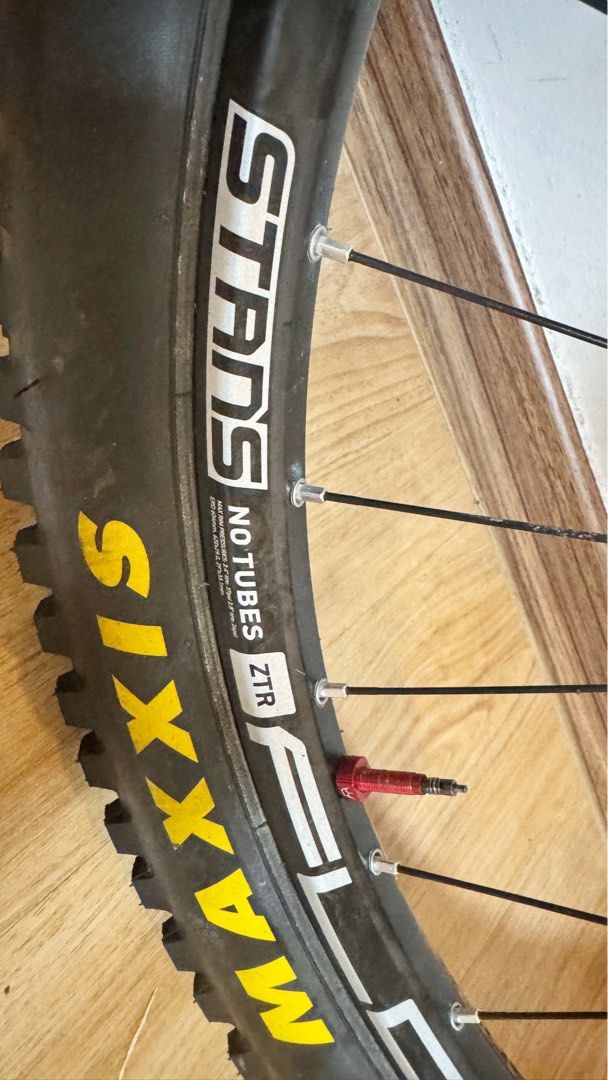 Stans ZTR Flow with Stans Neo Hubs wheelset (29er), Sports Equipment ...