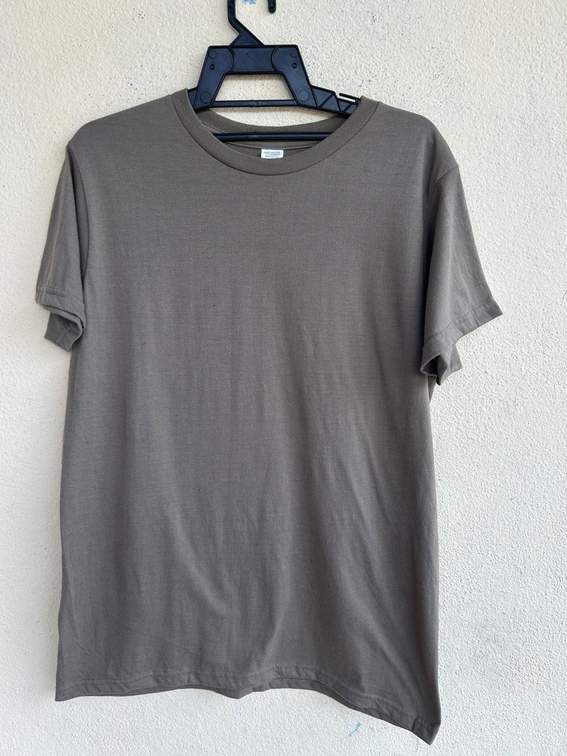 US Army Plain Basic Tshirt, Women's Fashion, Tops, Other Tops on Carousell
