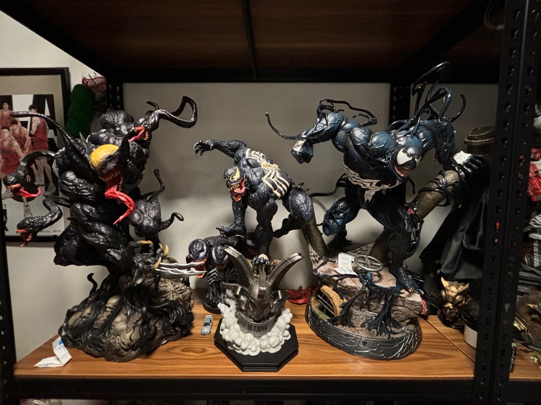 Venom Statues - Prime 1 studio, Sideshow and Reborn Studio, Hobbies ...