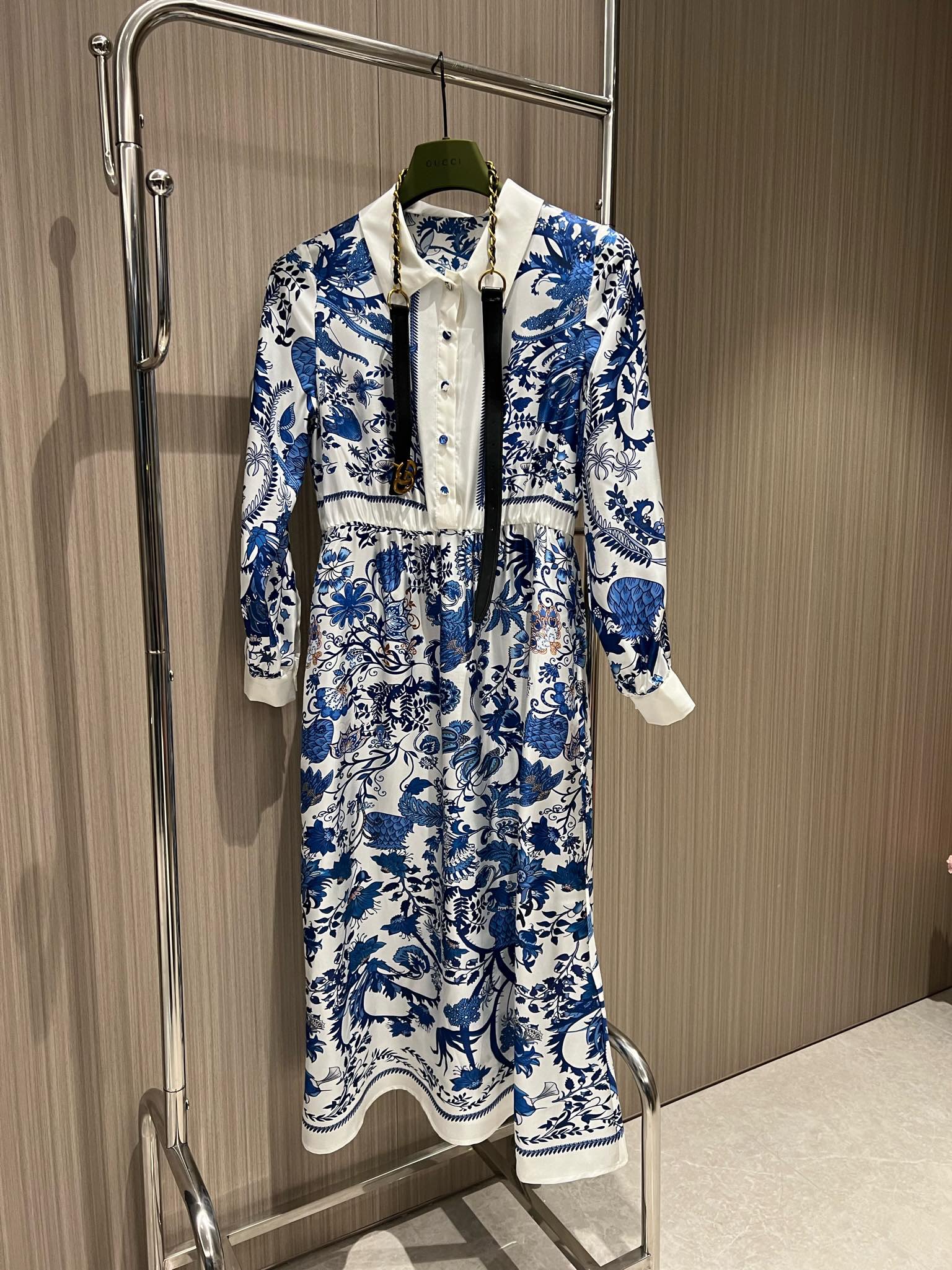 Authentic gucci Pattern Positioning Printed Silk Twill Dress Long Skirt ...