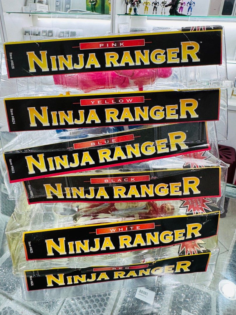 Bandai vintage MMPR THE MOVIE NINJA RANGER, Hobbies & Toys ...
