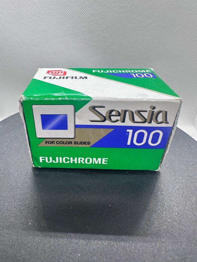 FUJI Sensia for color slides 過期彩色底片菲林135負片, 相機攝影, 相機在旋轉拍賣