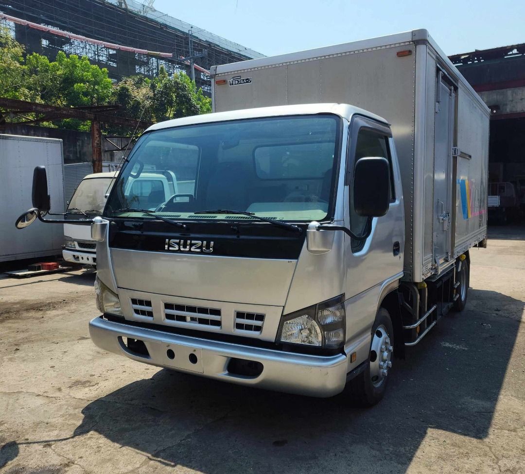 Isuzu Elf 14 ft. NPR Aluminum Closed Van, Special Vehicles, Heavy ...