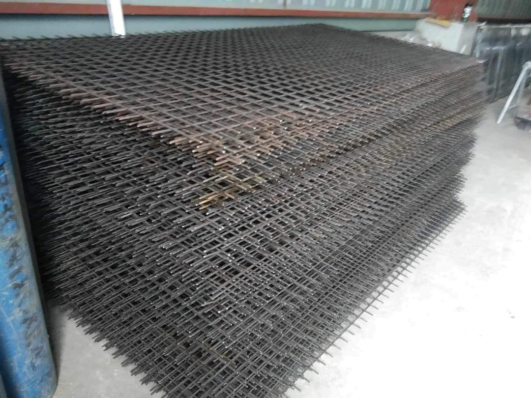 Steel Matting BI and GI, Furniture & Home Living, Home Improvement ...