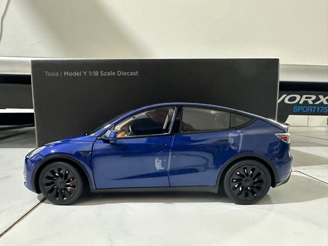 Tesla Model Y 1:18 Diecast Model on Carousell