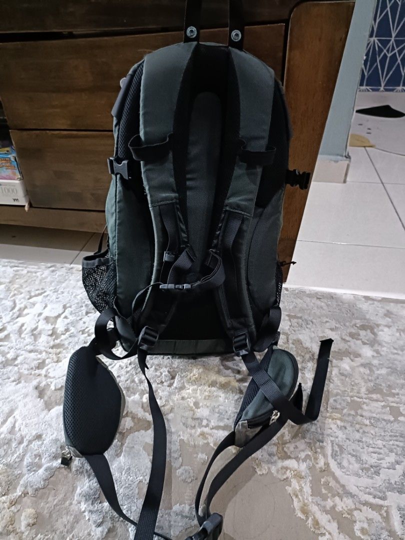Zero Point Backpack, Men's Fashion, Bags, Backpacks on Carousell