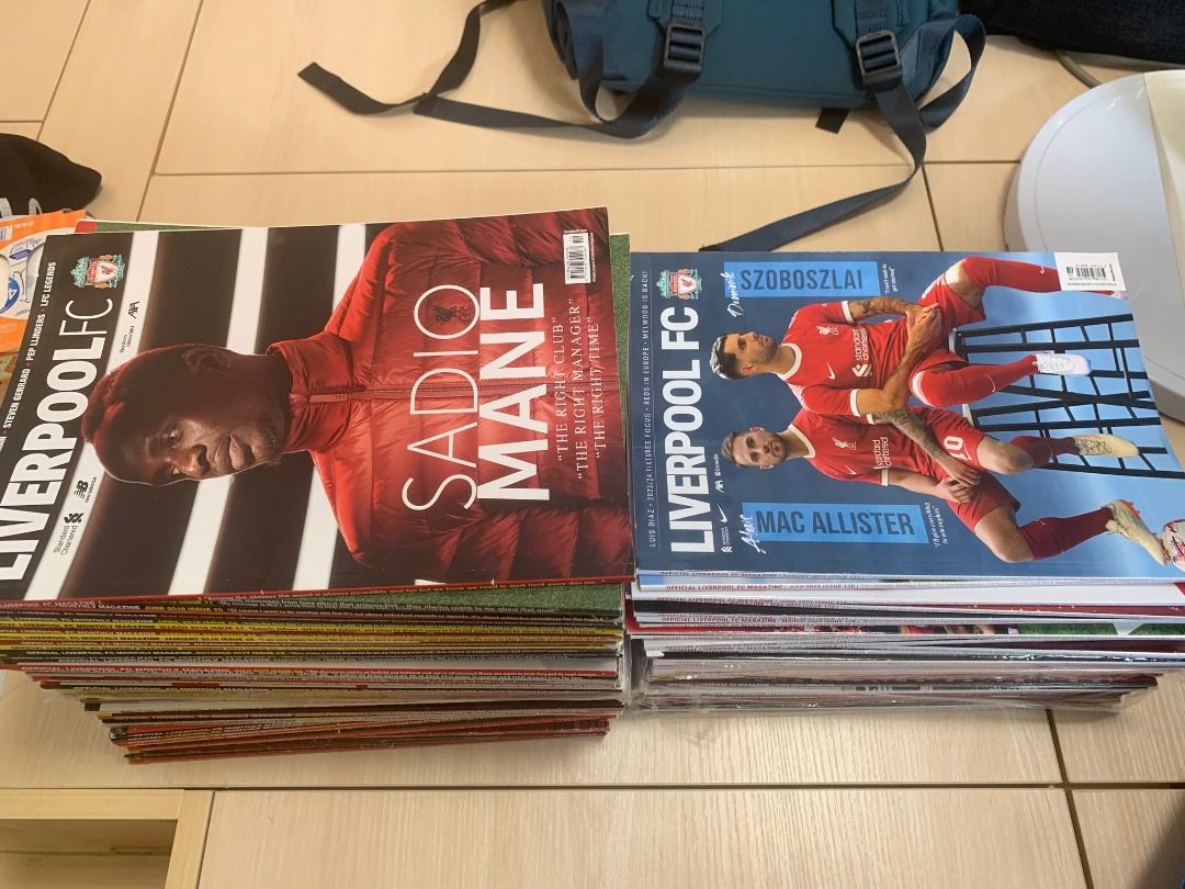 利物浦 官方 足球雜誌 Liverpool FC Magazine 包含創刊號至4 期及其他期數 共 82 本 , 興趣及遊戲, 書本 ...