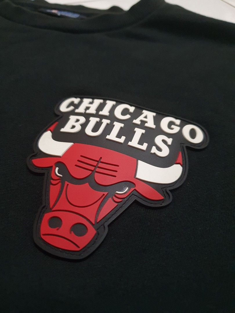 Crewneck CHICAGO BULLS Original NBA Logo Rubber 3D, Fesyen Pria ...