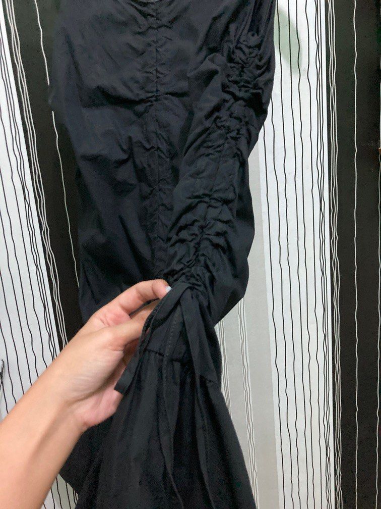 Coquette minidress hitam ruffle black minidress cute dress Zara look a ...